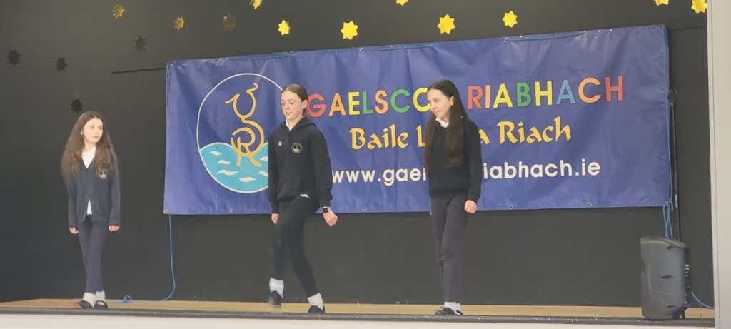 Céilí Sheachtain na Gaeilge - Gaelscoil Riabhach